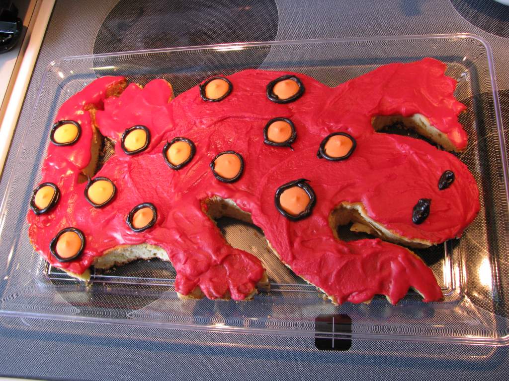And here is the cake I made for my daughter's 7th birthday in early ...